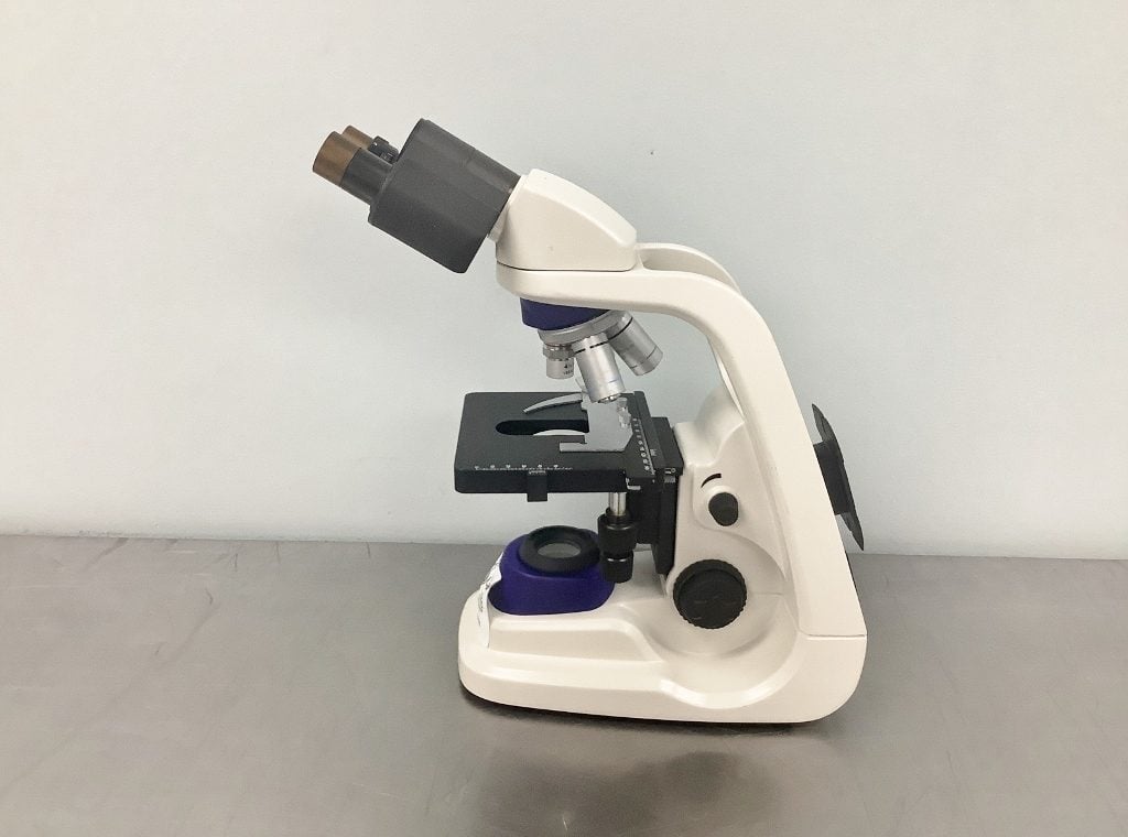 Fisher Scientific Compound Microscope - The Lab World Group