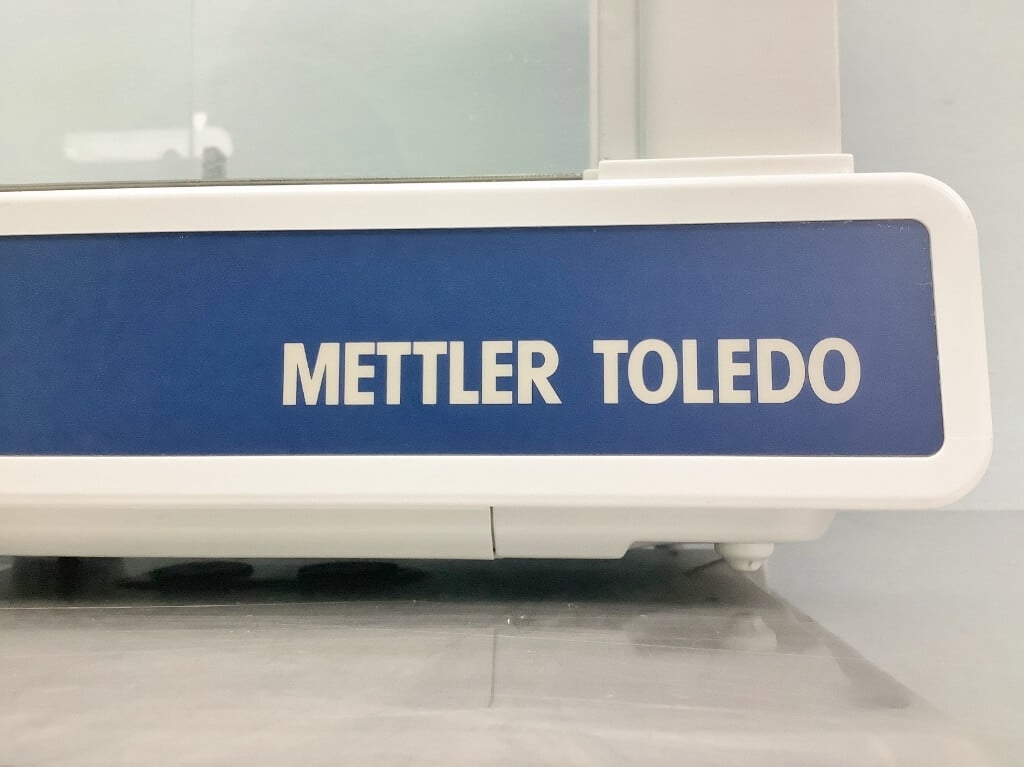 Mettler Toledo ML204T Balance - The Lab World Group
