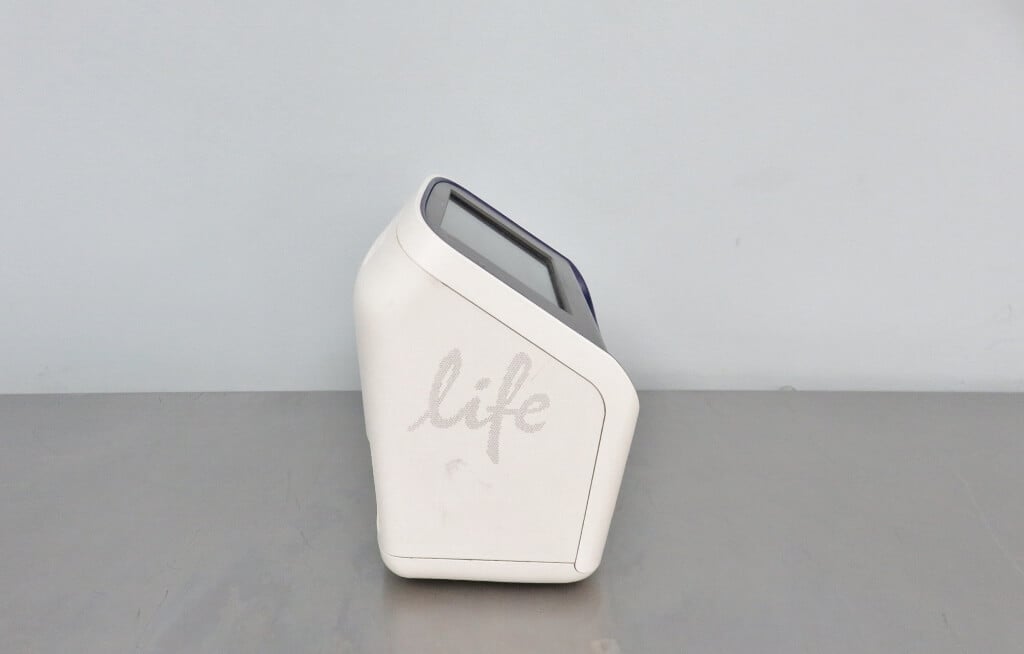 Thermo Fisher Countess II Cell Counter - The Lab World Group