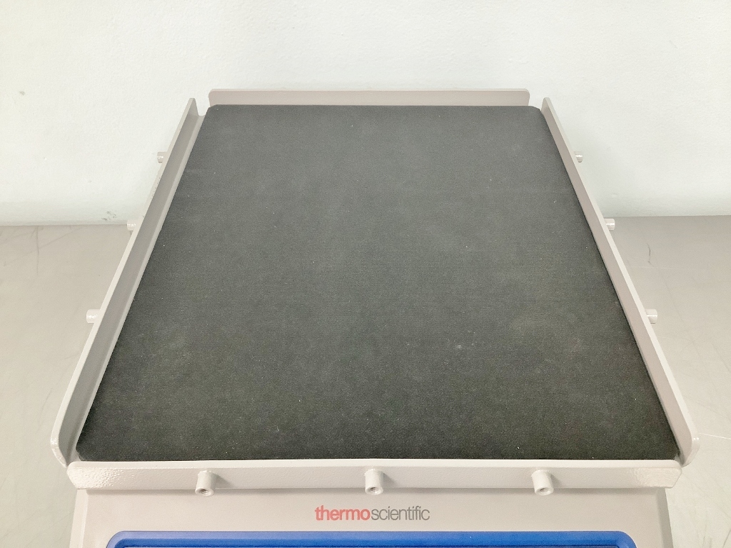 Thermo Digital Mini Rotator - The Lab World Group