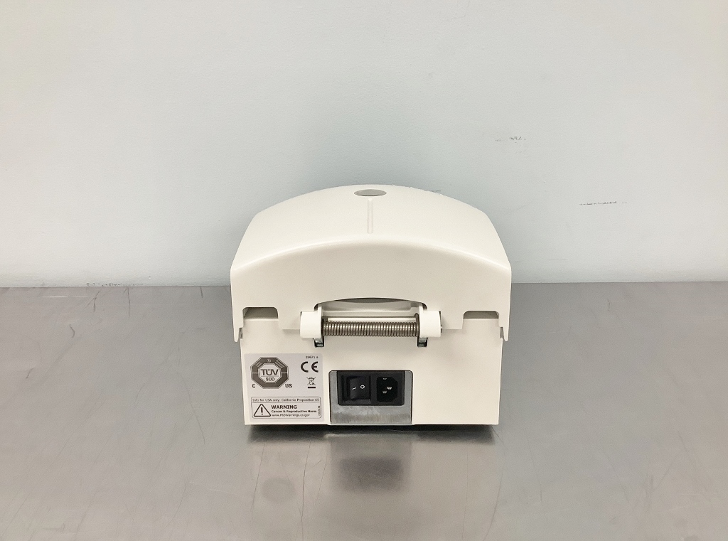 Beckman Coulter Microfuge 16 - The Lab World Group