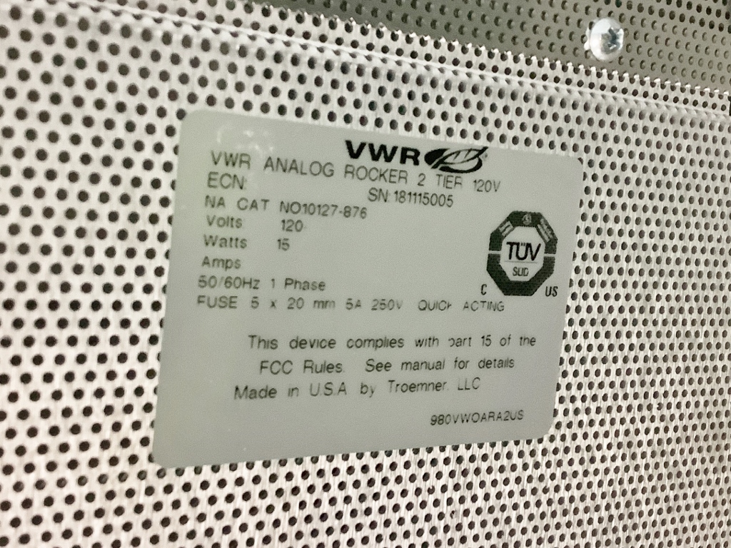 VWR Analog Rocker - The Lab World Group