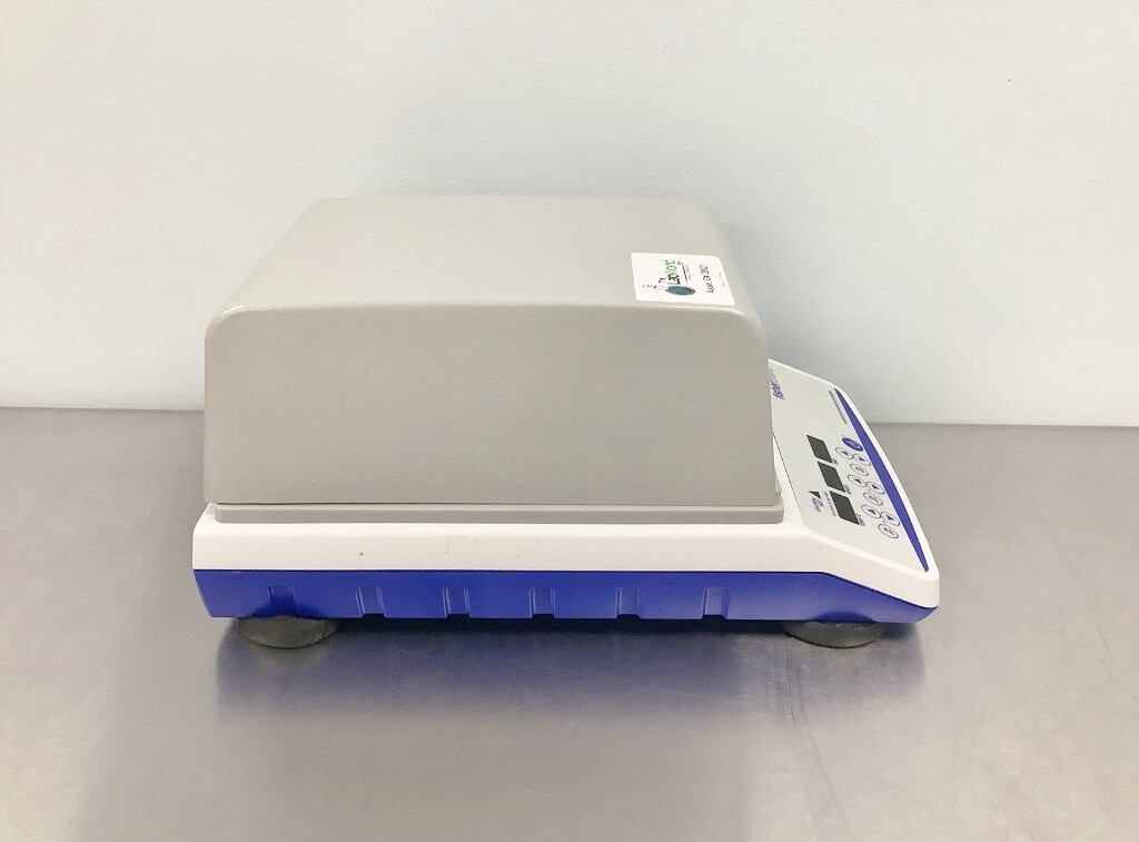 Fisher Scientific Incubating Microplate Shaker - The Lab World Group