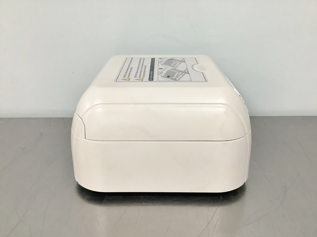 Benchmark Incu-Mixer Heated Microplate Shaker - The Lab World Group