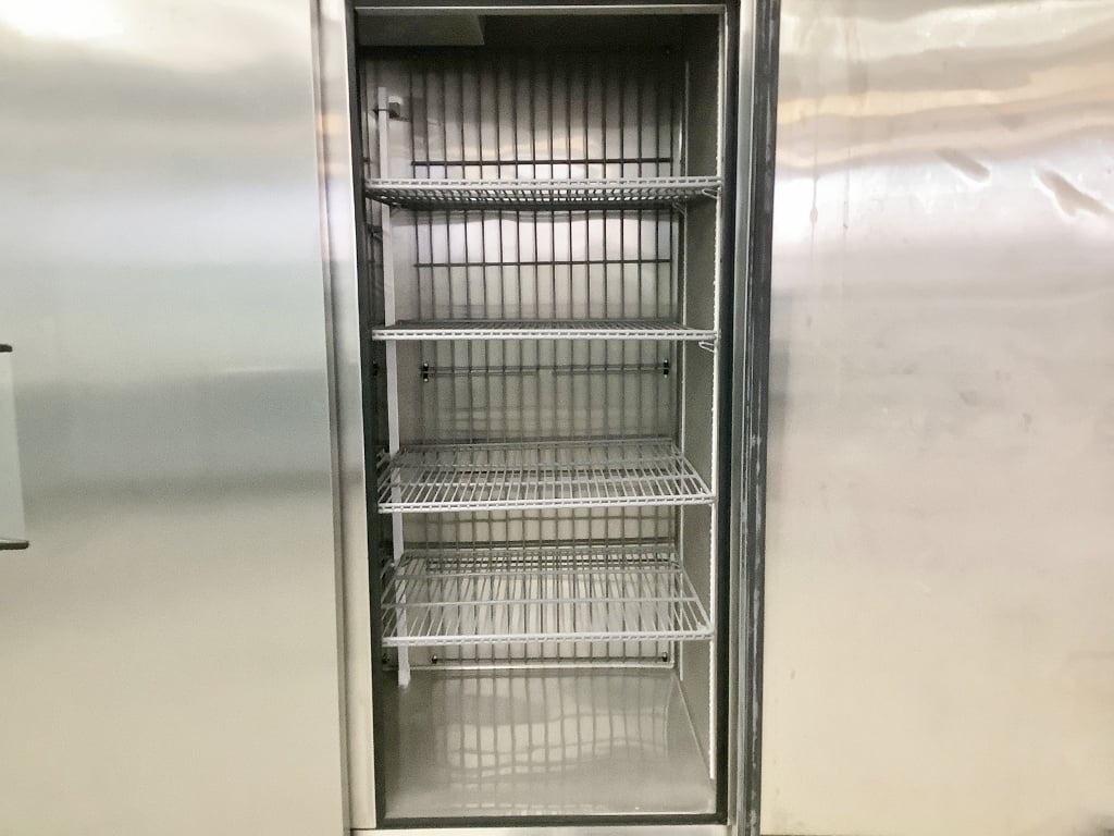 True Triple Door Freezer - The Lab World Group