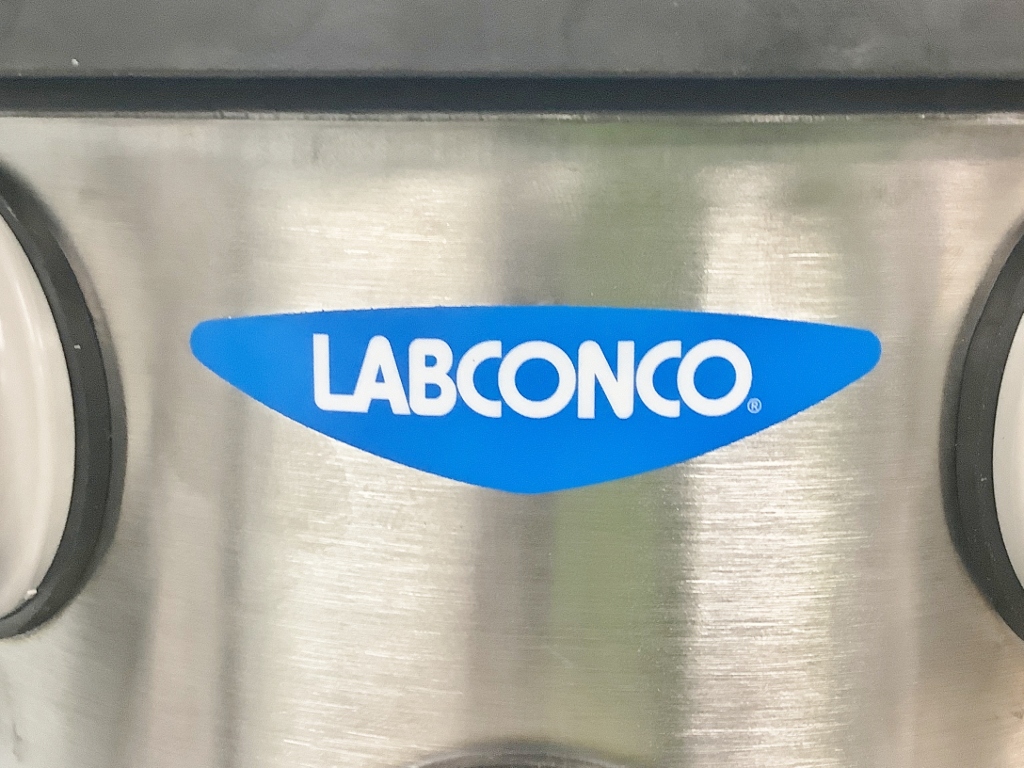 Labconco Freeze Dryer Freezone 2.5 - The Lab World Group