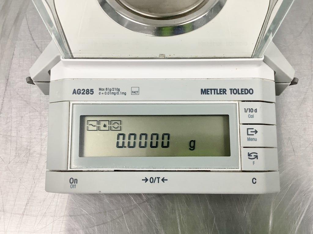 Mettler Toledo AG285 Analytical Balance - The Lab World Group